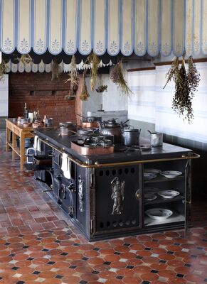 Palace Kitchen